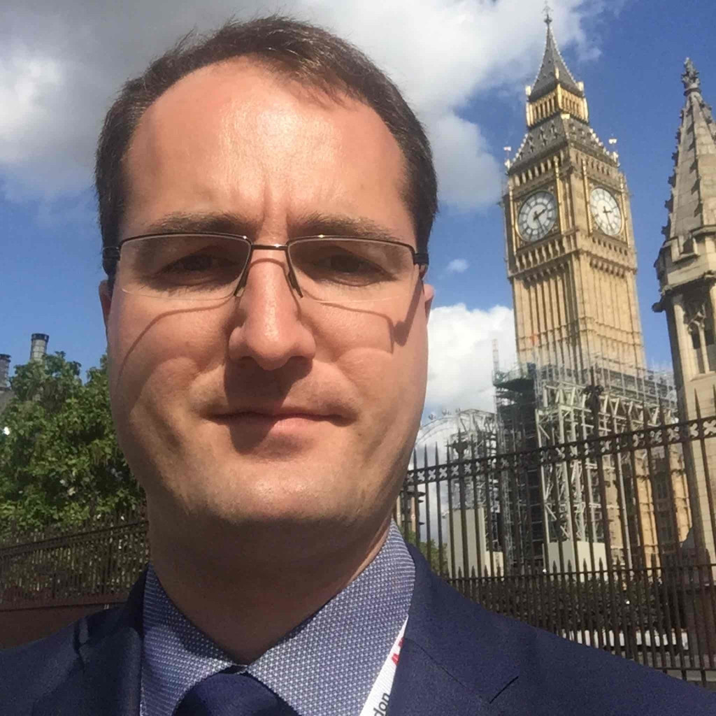 Laura Leonhardt's Instagram, Twitter & Facebook on IDCrawl