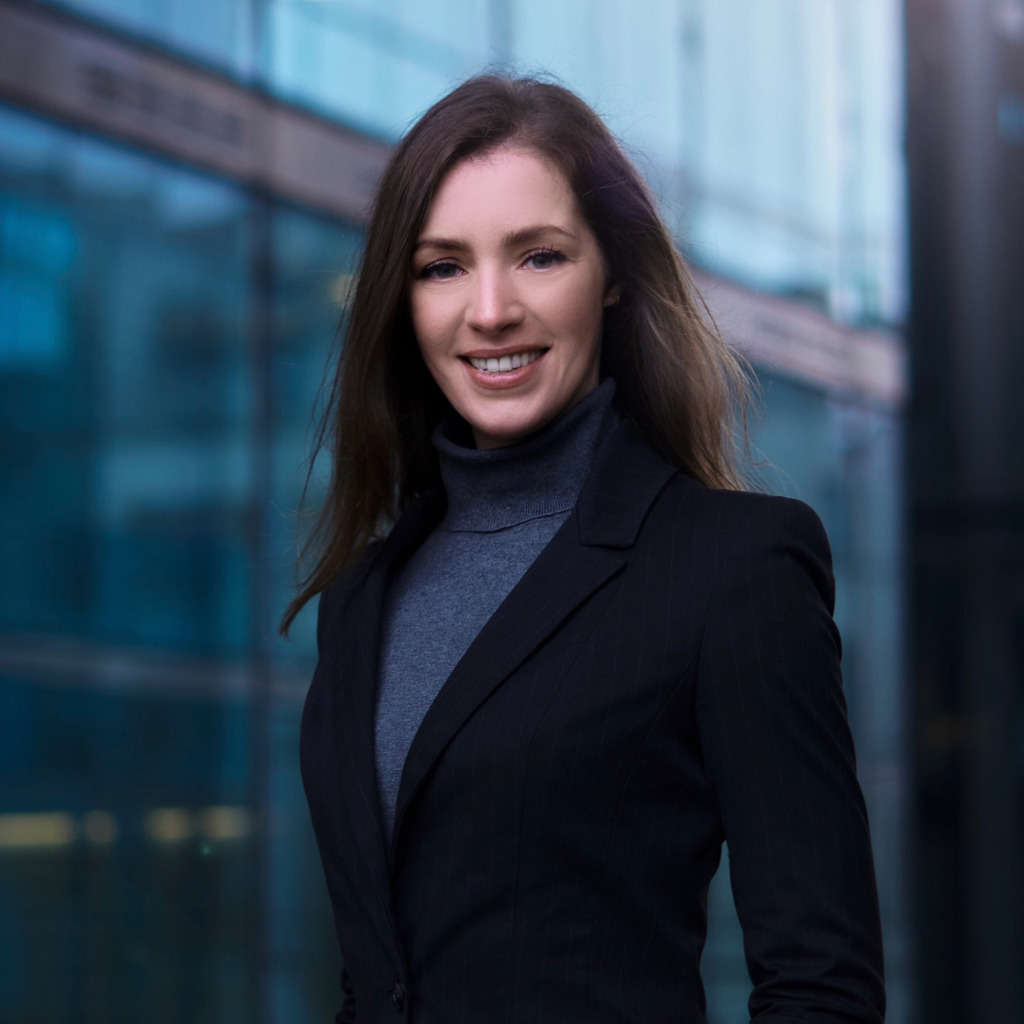 Sandra Brunke - Referentin Erneuerbare Wärme- Politik und -Wirtschaft ...