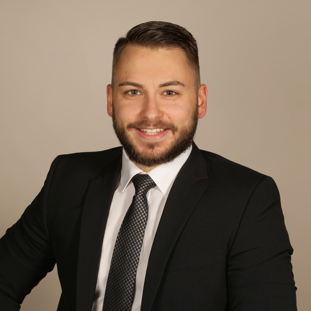 Eric Hackenberg - SB Kämmerei - Landratsamt Bautzen | XING