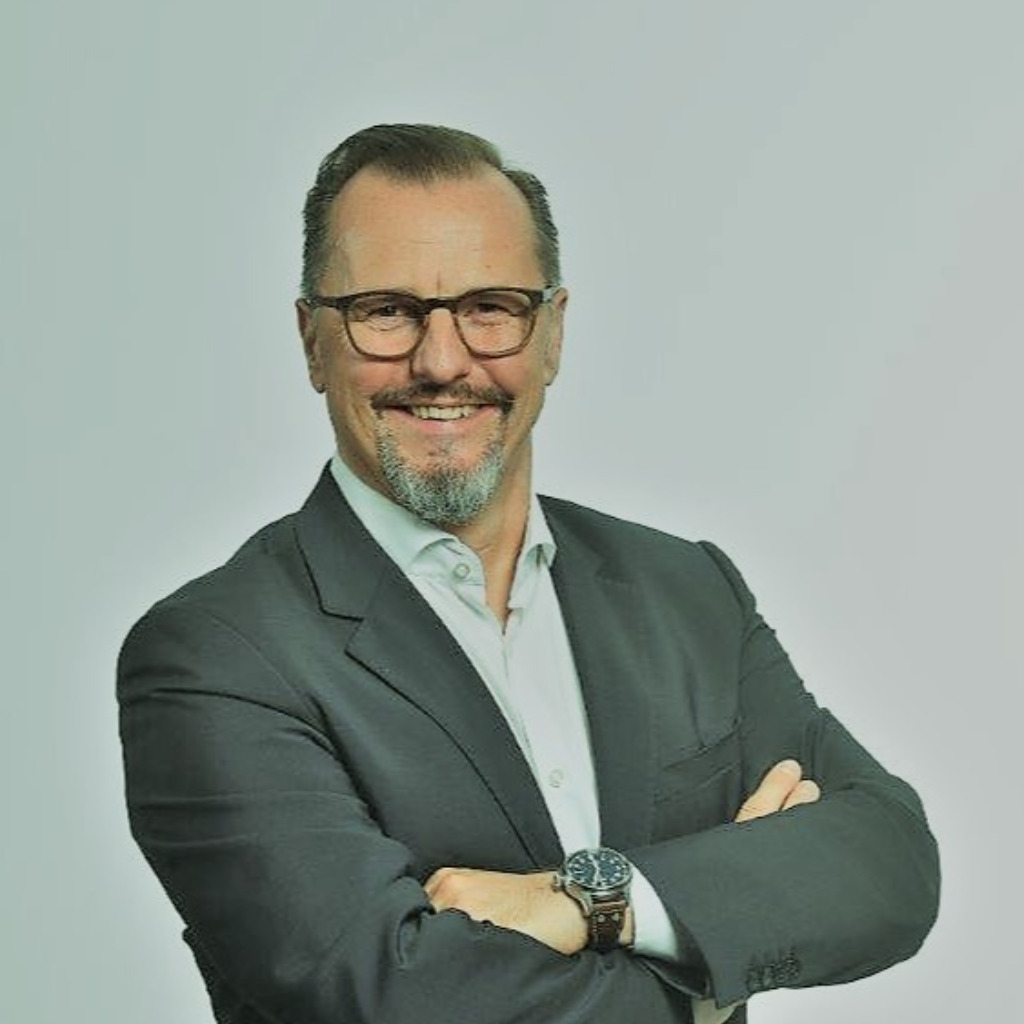 Bernd Müller - Executive Director, Member of the board - Polytech ...