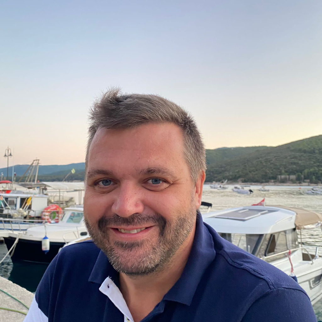 Bernhard Kainz - Experte Digitalisierung Kommerz - Volksbank Wien | XING