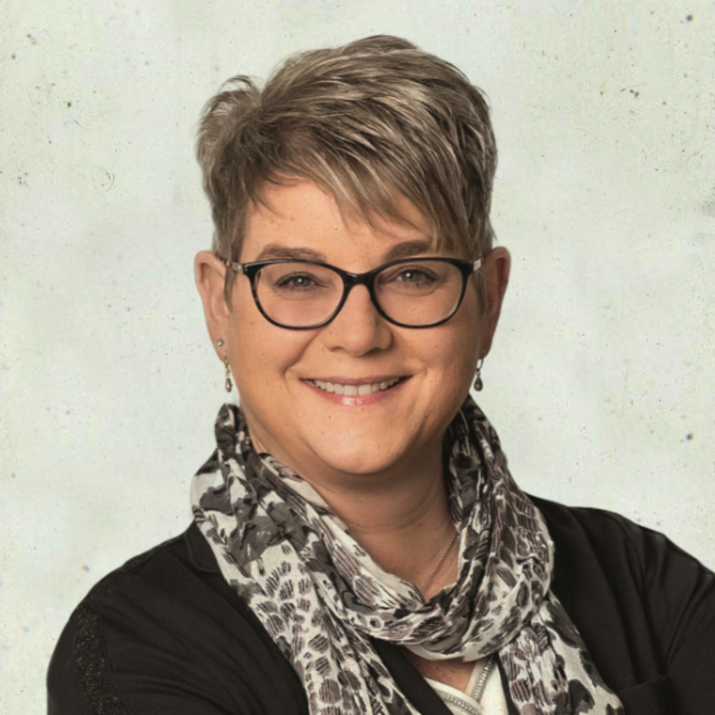 Andrea Simson - Vorsorge- und Finanzberaterin - R+V Versicherung | XING