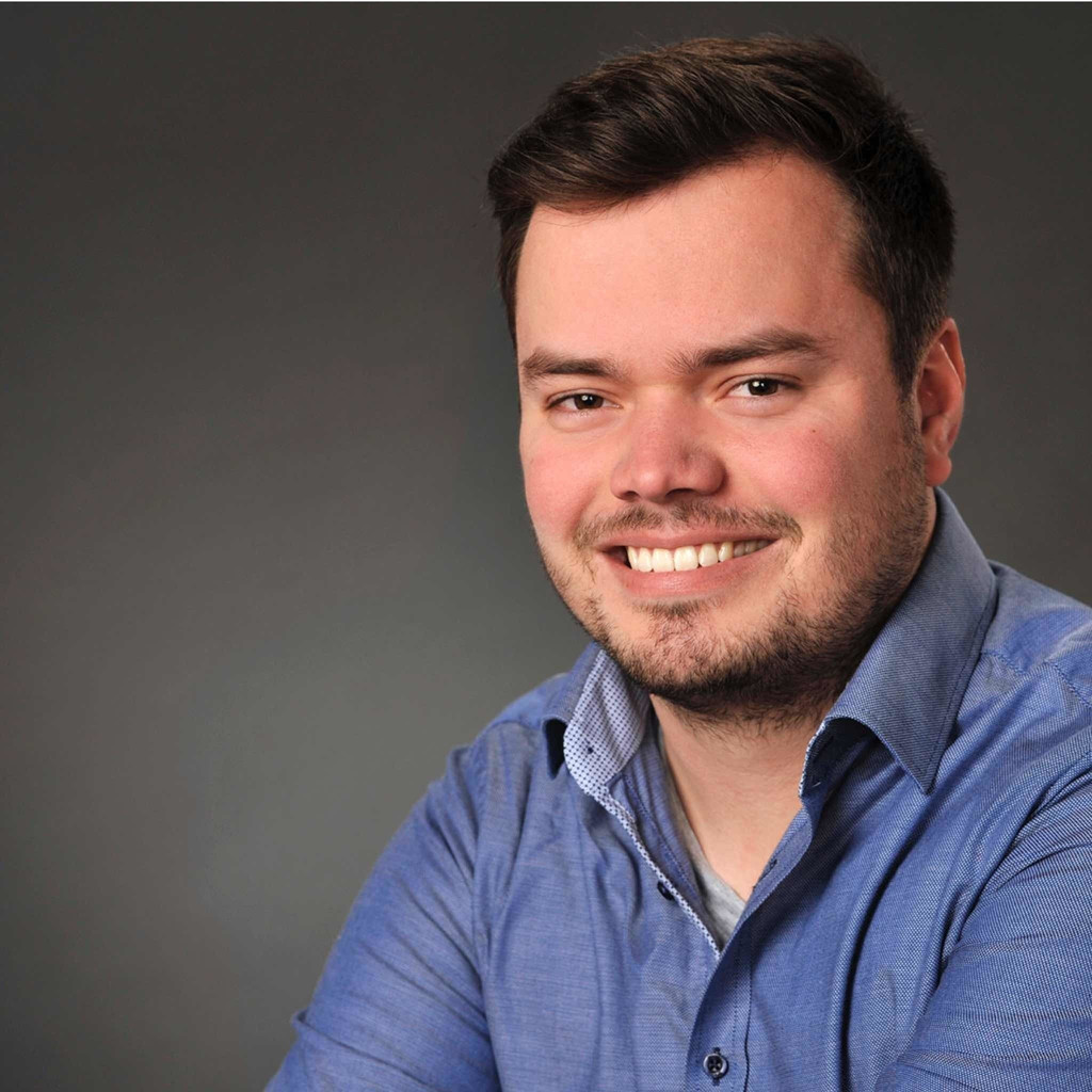 Dennis Adam's Instagram, Twitter & Facebook on IDCrawl