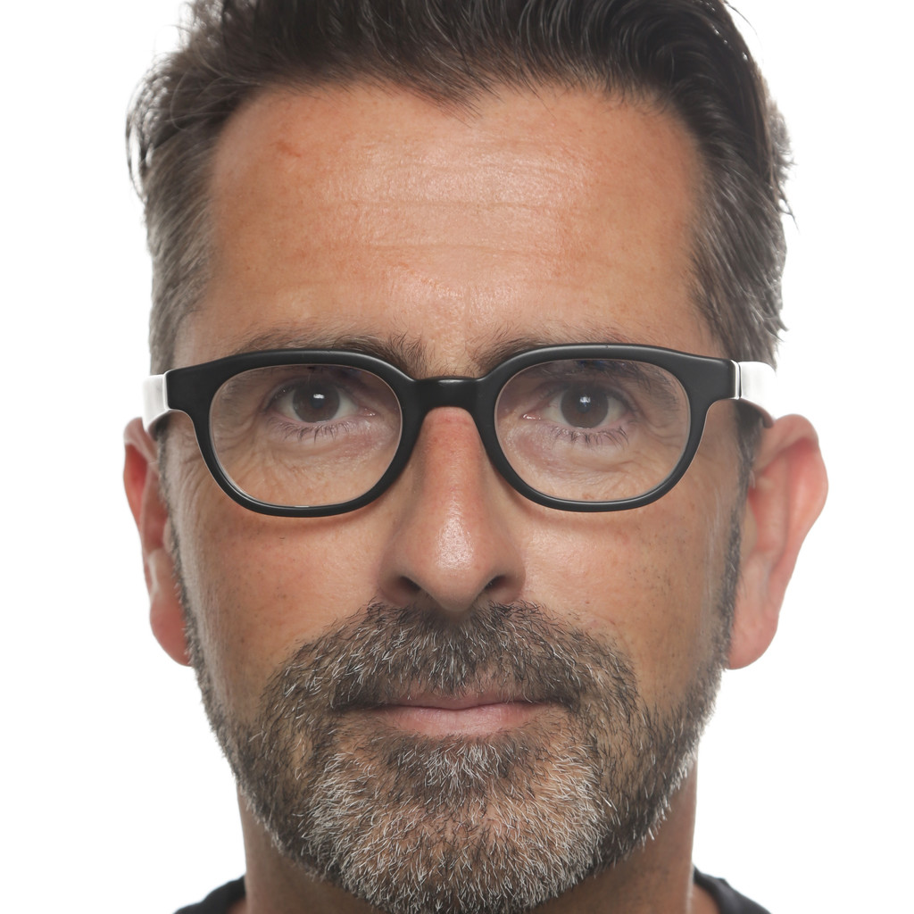 Peter Wrobel - Inhaber / Moderator / Qualitative Marktforschung ...