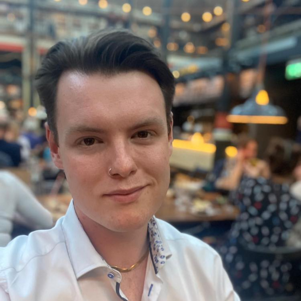 Alexander Schaefer - Tour Guide - I'm self employed | XING