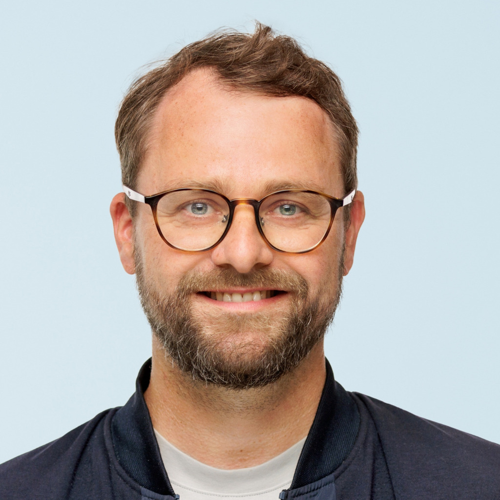 Christian Hering - Head of Department - Smart Property Services | XING