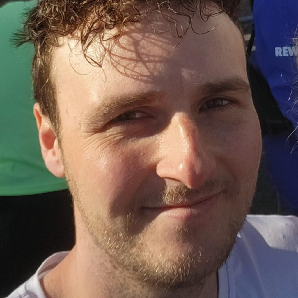 Nico Meyer - Obermonteur - LUTZ Aufzüge | XING