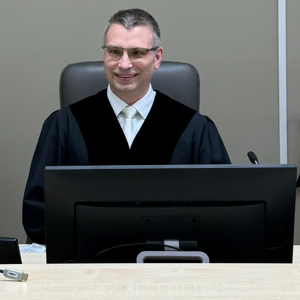 Carsten Lange - Anstaltsleiter | Regierungsdirektor - JVA Leipzig mit ...