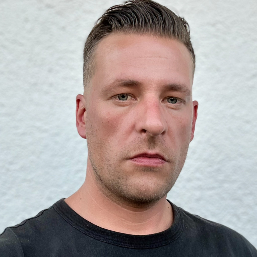 Richard Benzinger - Production Specialist Logistics - Coperion GmbH | XING