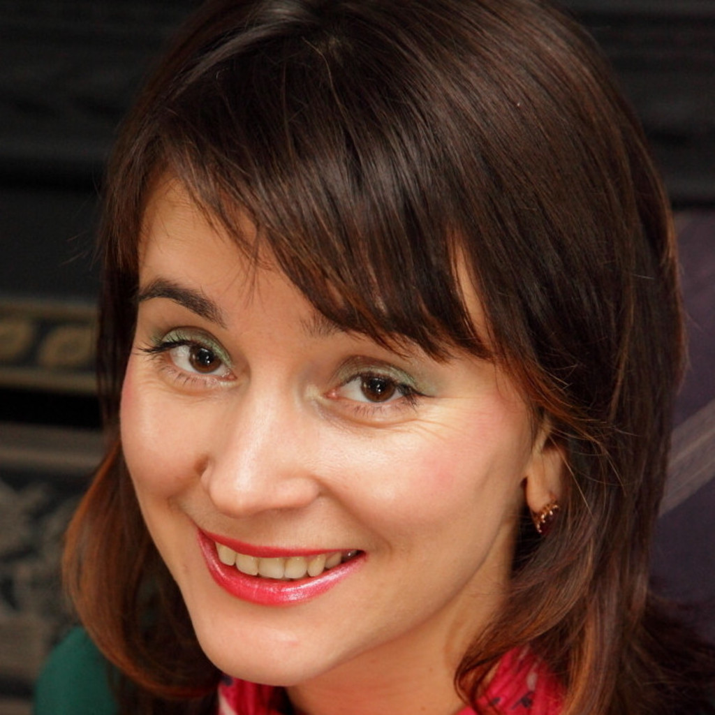 Anna Brezga - Manager - Accenture | XING