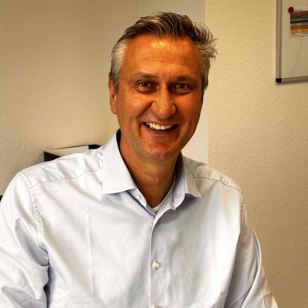 Dr. Claus Weichel - Geschäftsführer - medipolis Unternehmensgruppe | XING