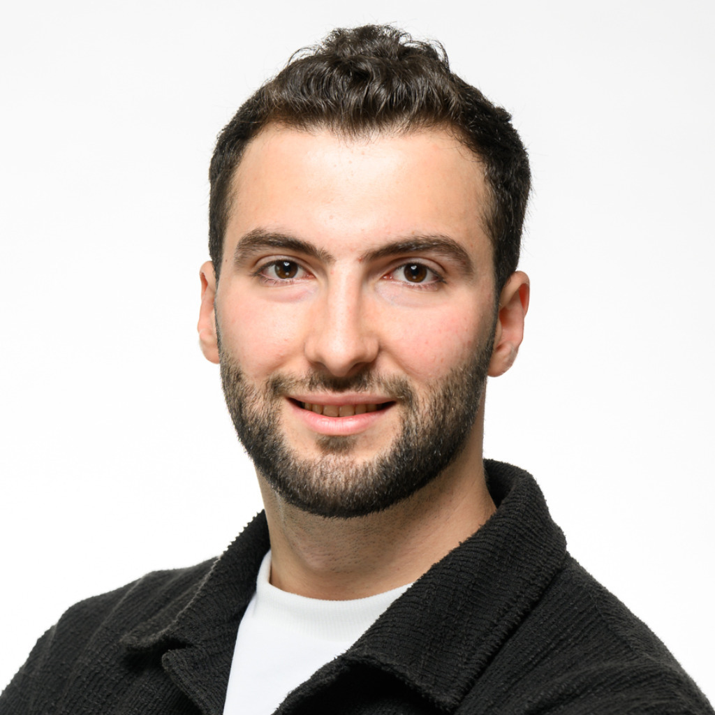 Ali KHOSHEN - Backend Software Entwickler (Java) - Everyone Codes | XING