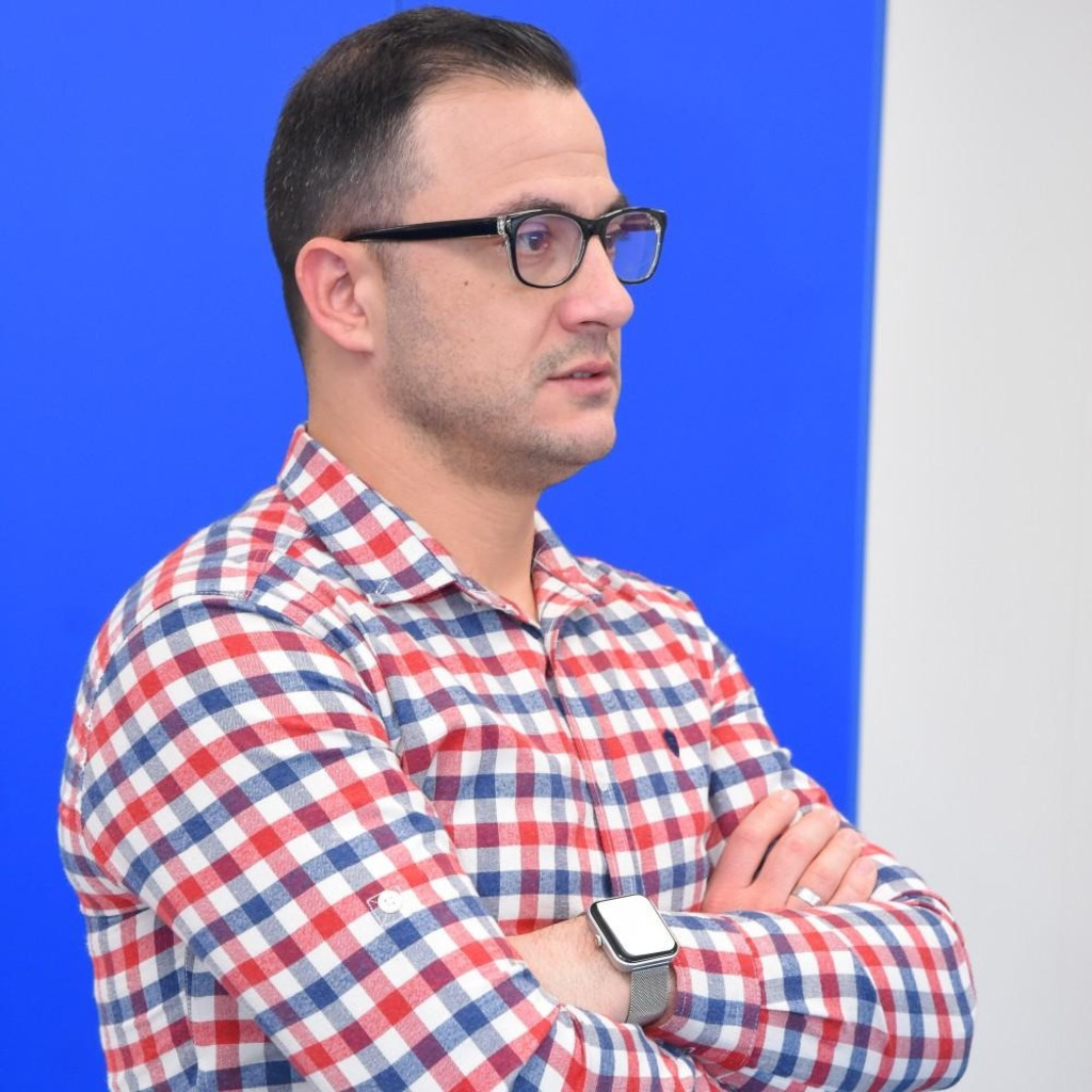 Marko Mitrovic - Industrial engineer - Leoni Wiring System | XING