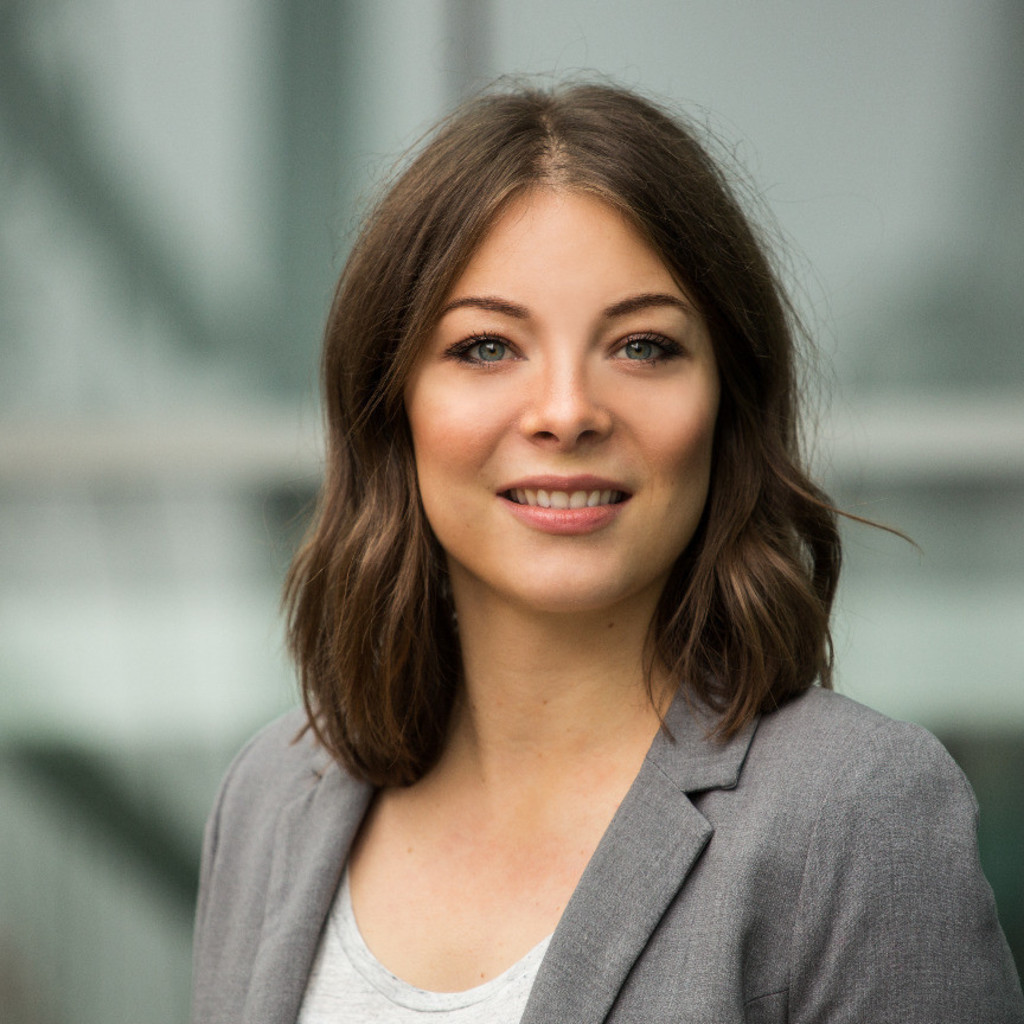 Isabel Jarosch - Studentische Mitarbeiterin - Deutscher Marketing ...