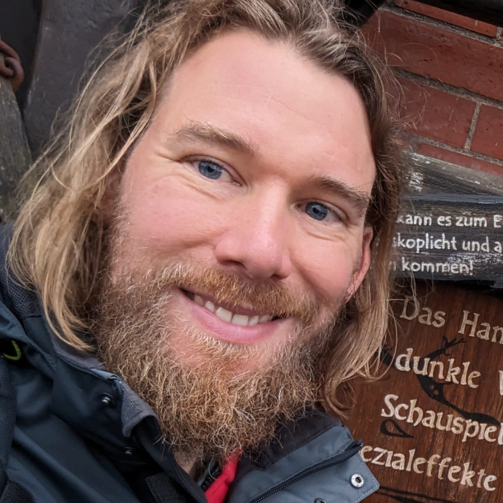 Mike Gebert - Software-Entwickler PHP - united-domains AG - Die besten ...