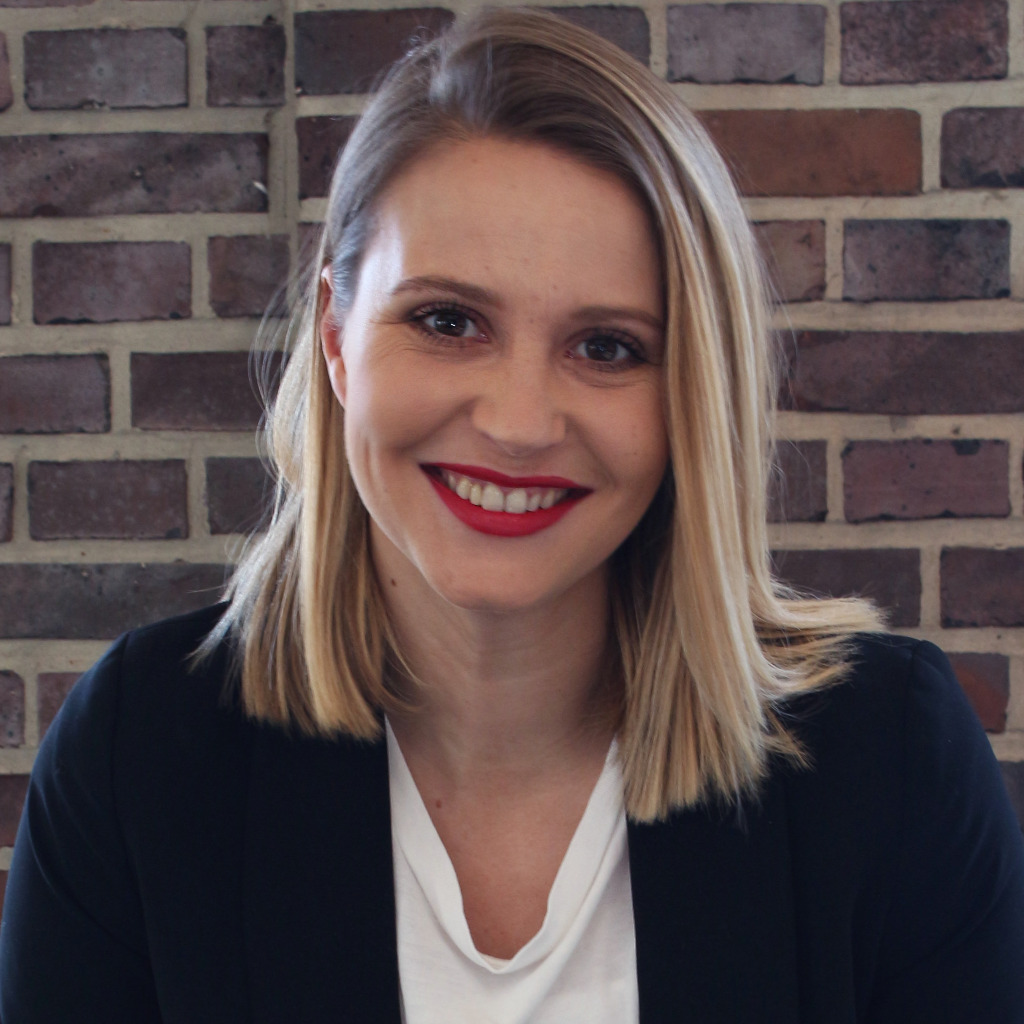 Laura Wilms - Geschäftsführerin - zweiteReihe Jasmine Rohde & Laura ...