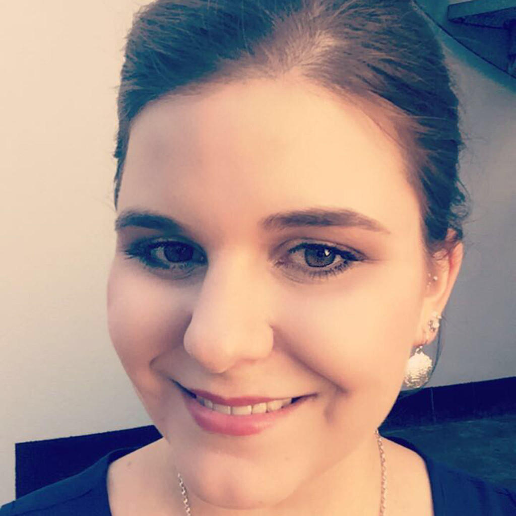 Michelle Boo - Apothekerin - Hirsch Apotheke Wohlen | XING