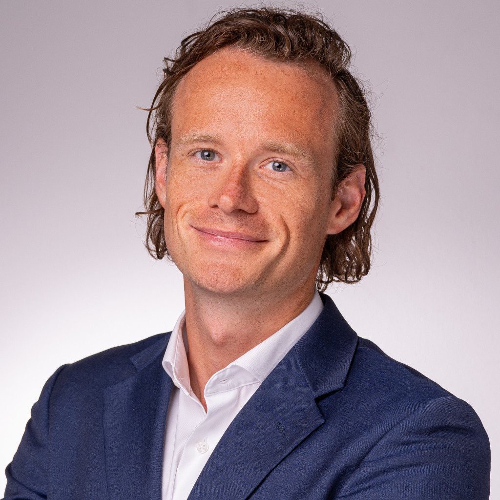 Jannik Peters - Associate - Robus Capital | XING