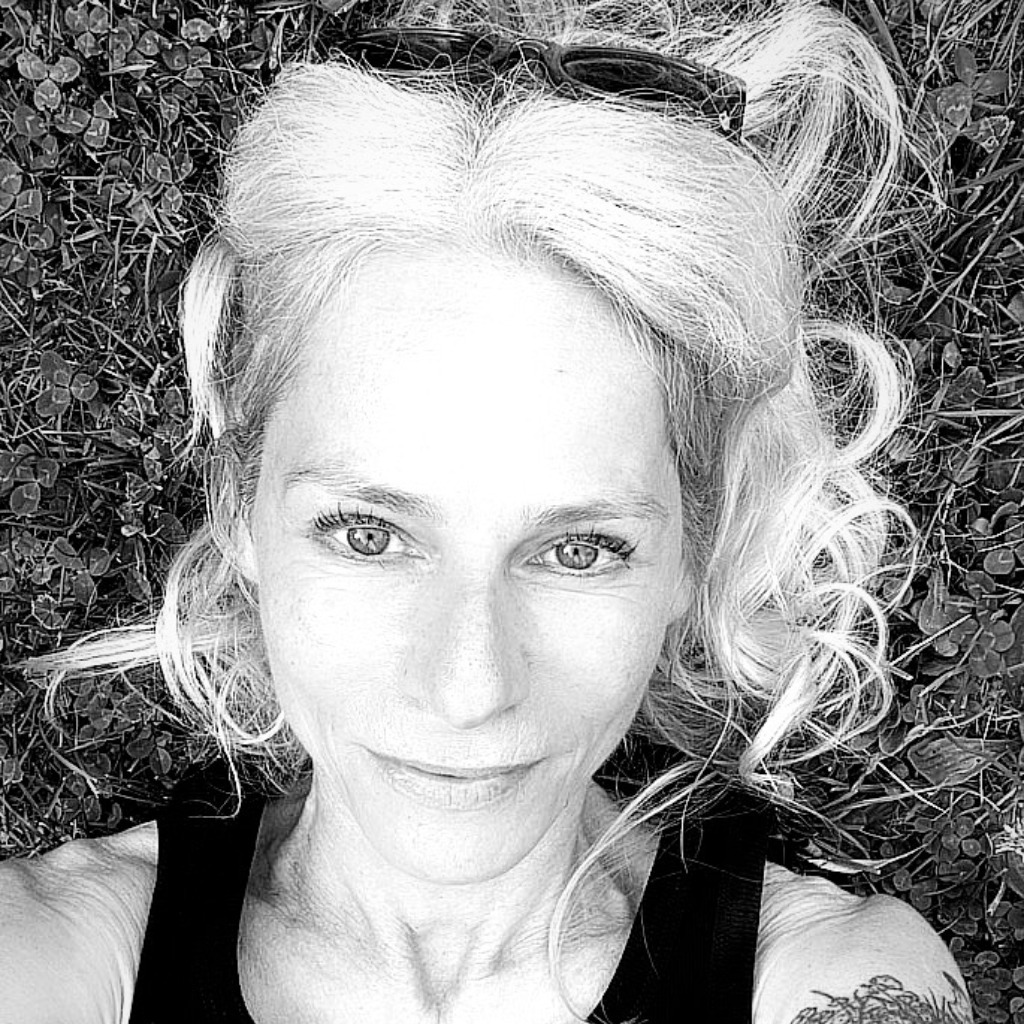 Juliane Zaubitzer - Literaturübersetzerin - chez moi | XING