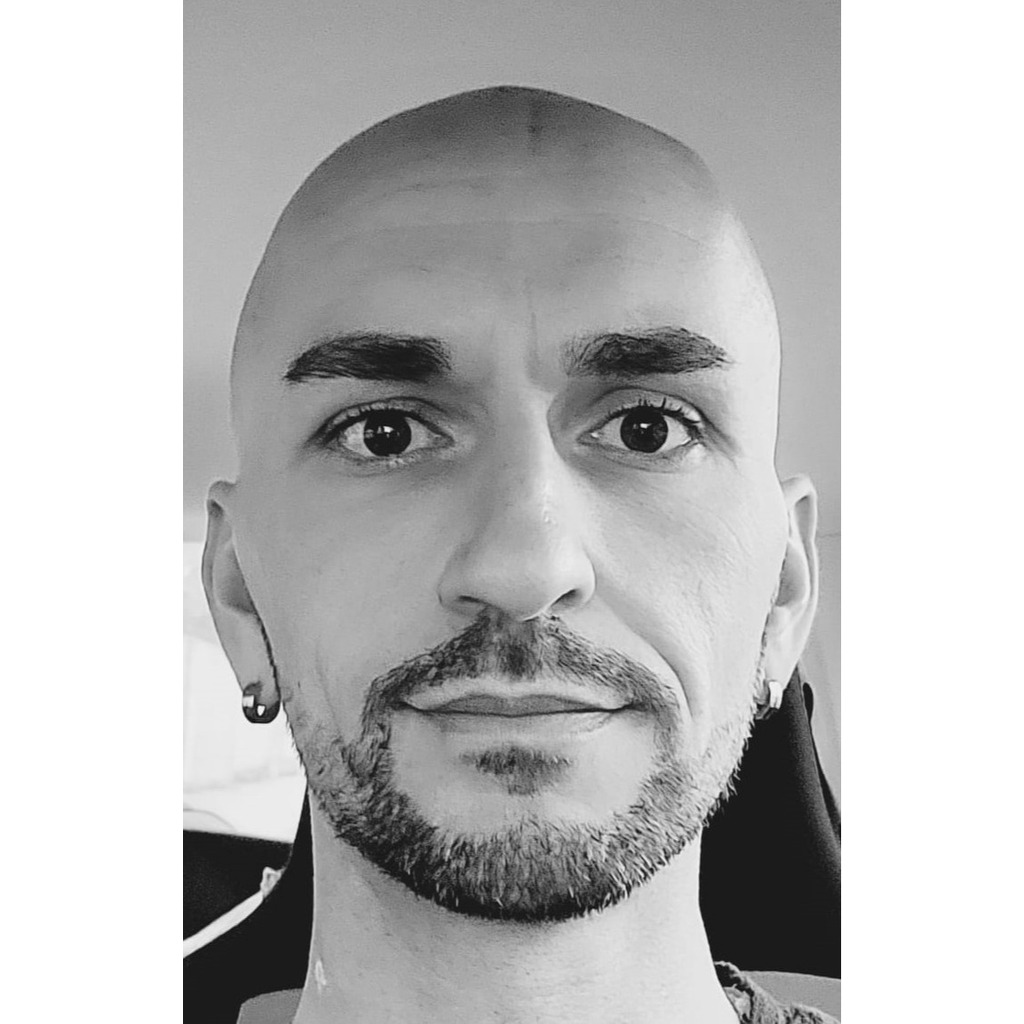 Mathias Hübert - Filialleiter - Firma Maik Warnstedt | XING