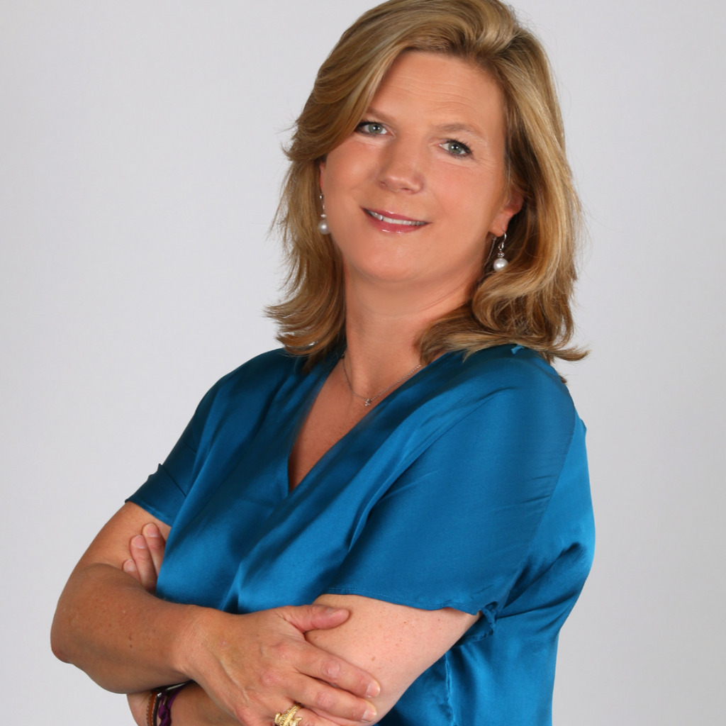 Birgit Limmert - Gesvhäftsführerin und Aufsichtsrätin - Gebrüder ...