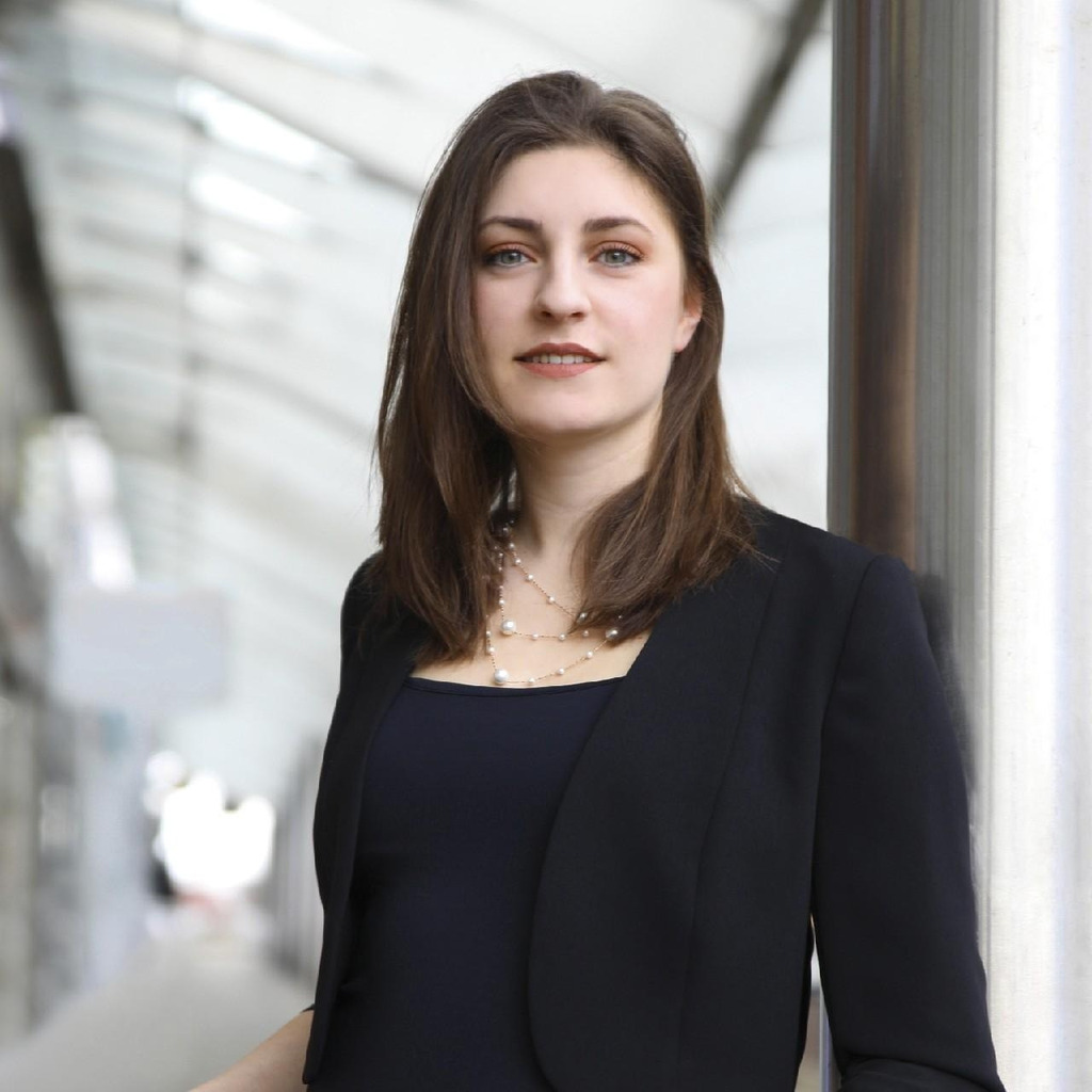 Lisa Klaas - Immobiliengutachterin - JKT Property Valuation GmbH | XING