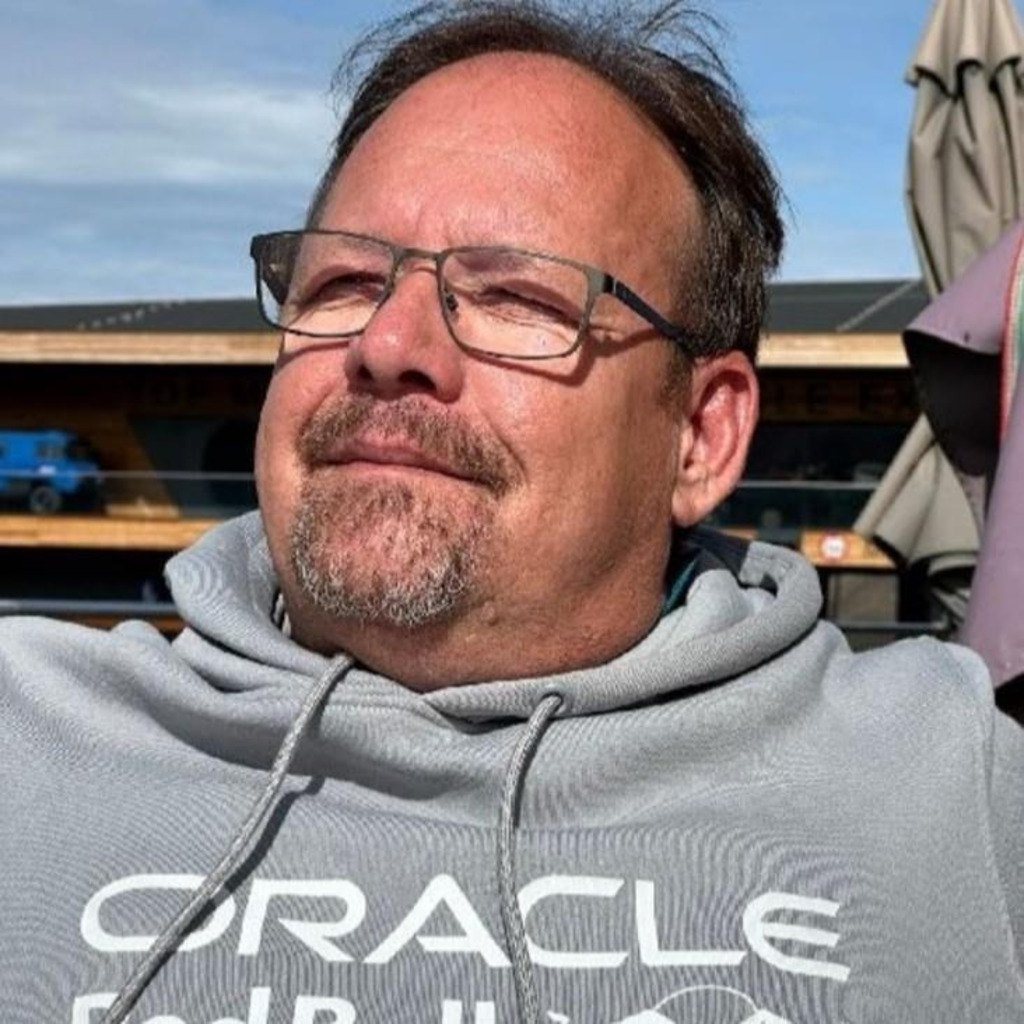 Nicolas Sender - Administrator Telekommunikation - LKQ DACH | XING