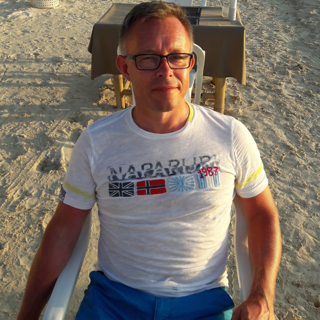 Erik Trölenberg - IT-Systemadministrator - KOINOR Polstermöbel GmbH & Co. KG | XING