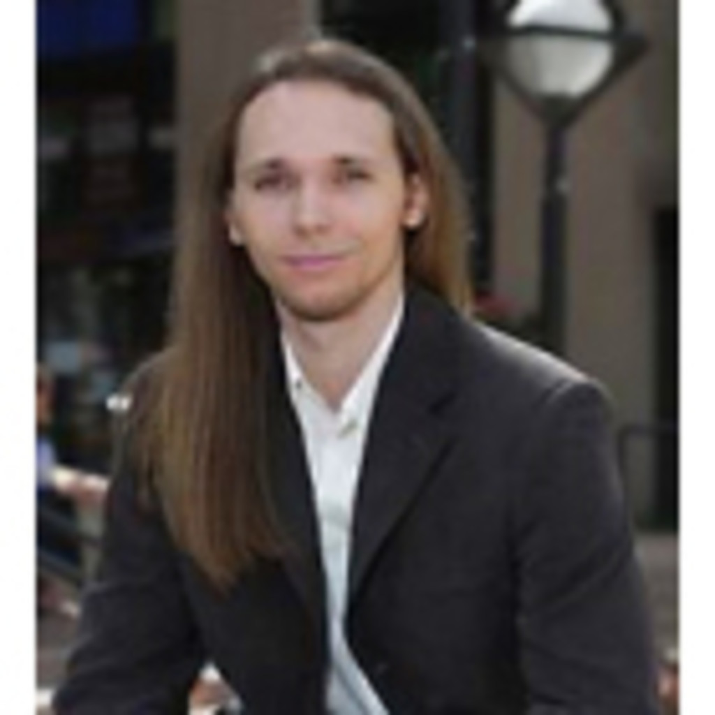 Luke Zukowski - Research Director, Owner - Reveal Research | XING