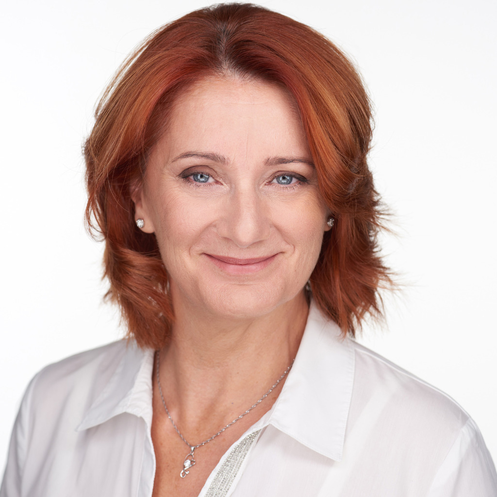 Marta Toth - Geschäftsleiterin - Dentsana Dental Clinic | XING