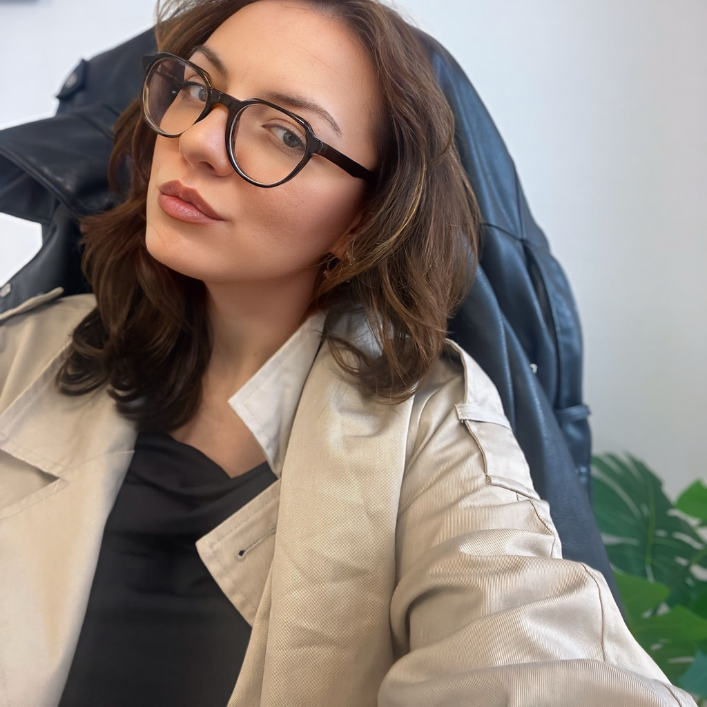 Andela Sokoli - Financial Advisor - Branch Manager / Manager - Deutsche ...