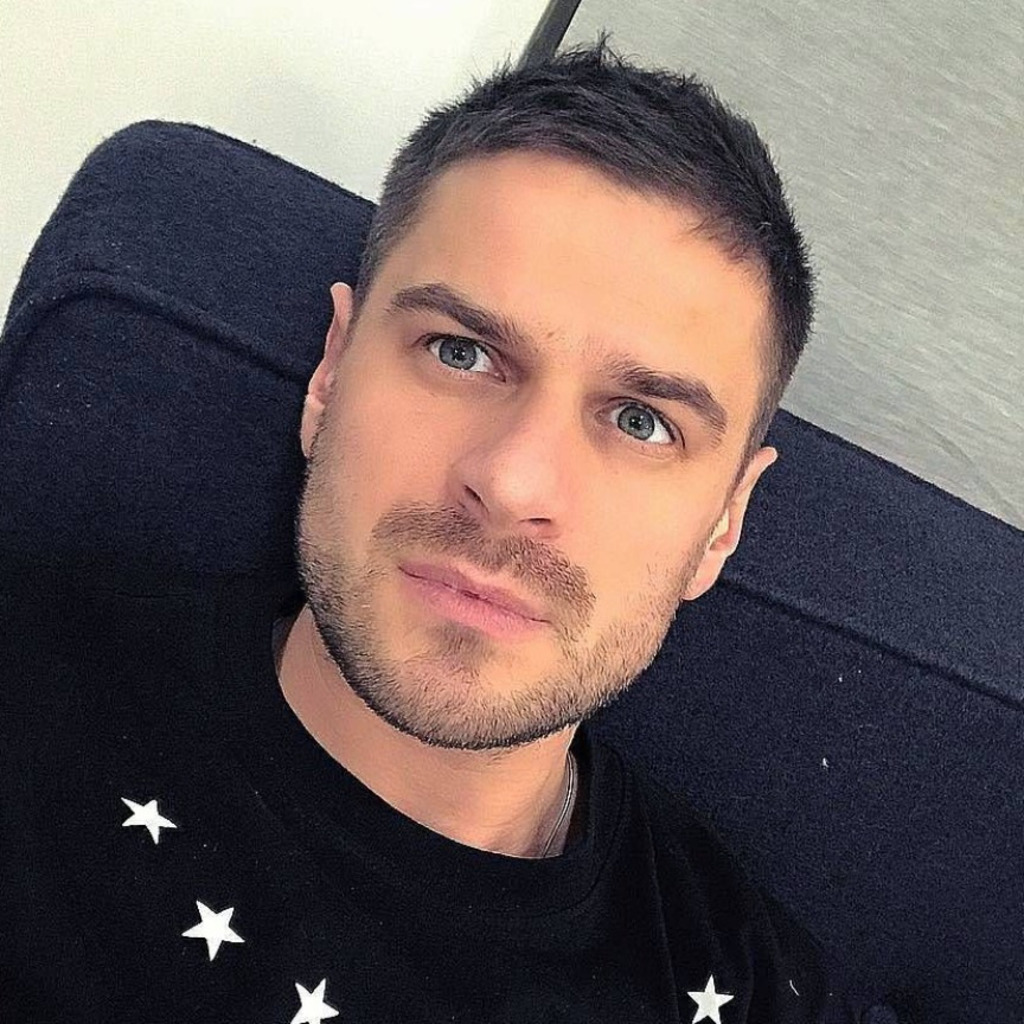 Michail James - General Manager - TEE-MEDIA CONCEPT | XING