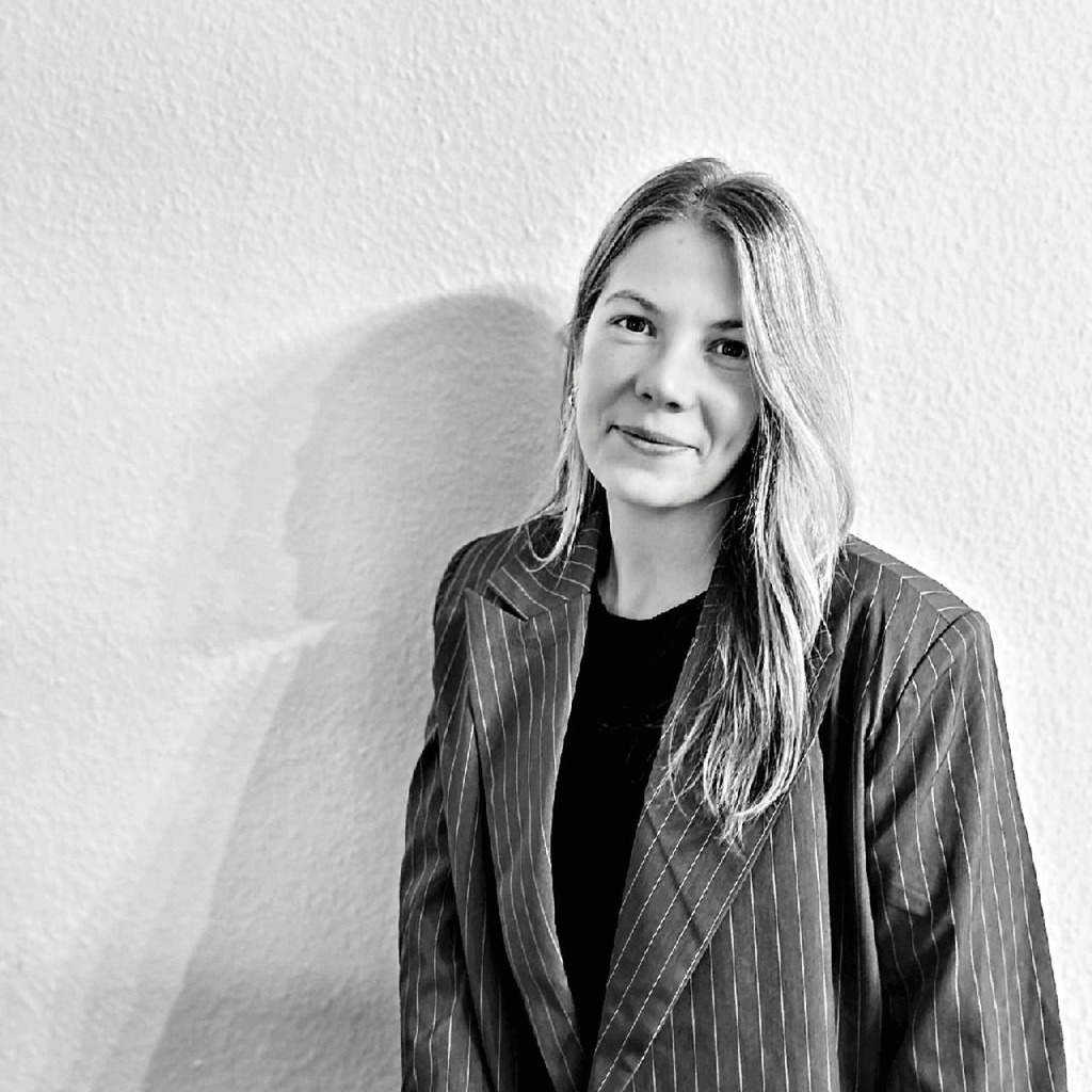 Julia Backhaus - Sales - GLS Logistik GmbH & Co. Dental Handel KG | XING