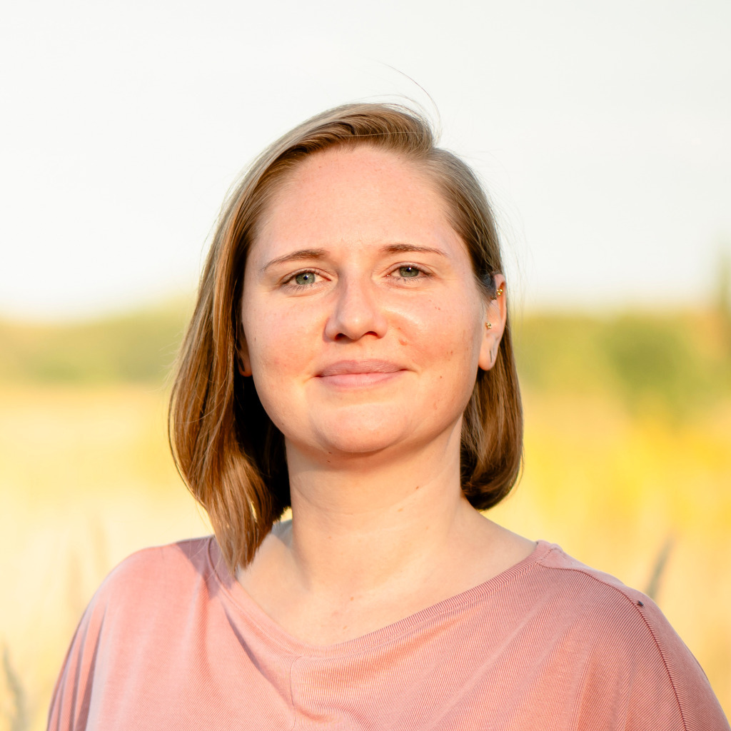 Sabrina Neumann - Solopreneur - Sabrina Neumann | XING