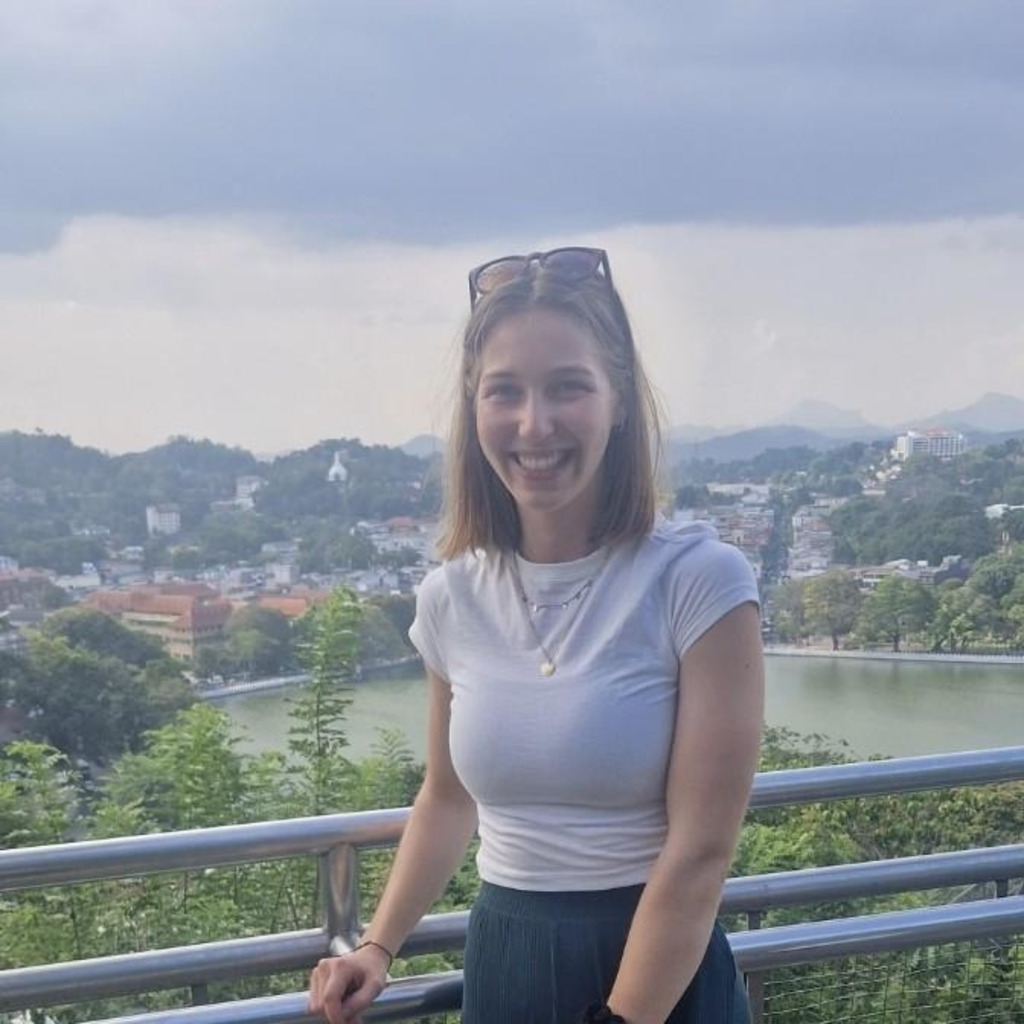 Malena Düchting - Digital Business Management - DHBW CAS | XING