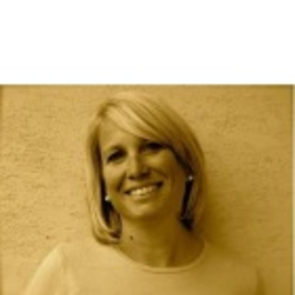 Jana Hermann - Head Talent Scouts Basel - Roche | XING