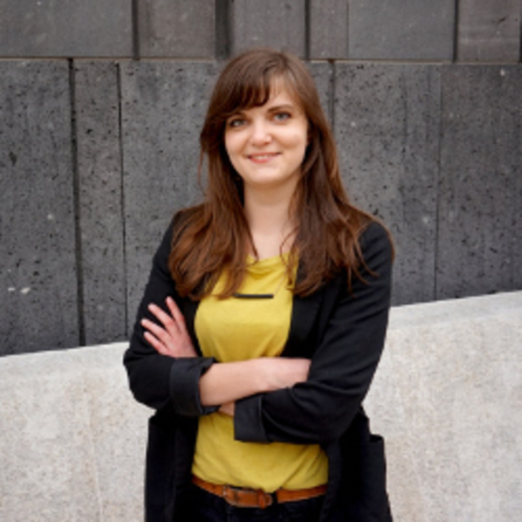 Carina Anna Lackner - Junior Consultant - CX Agentur | XING