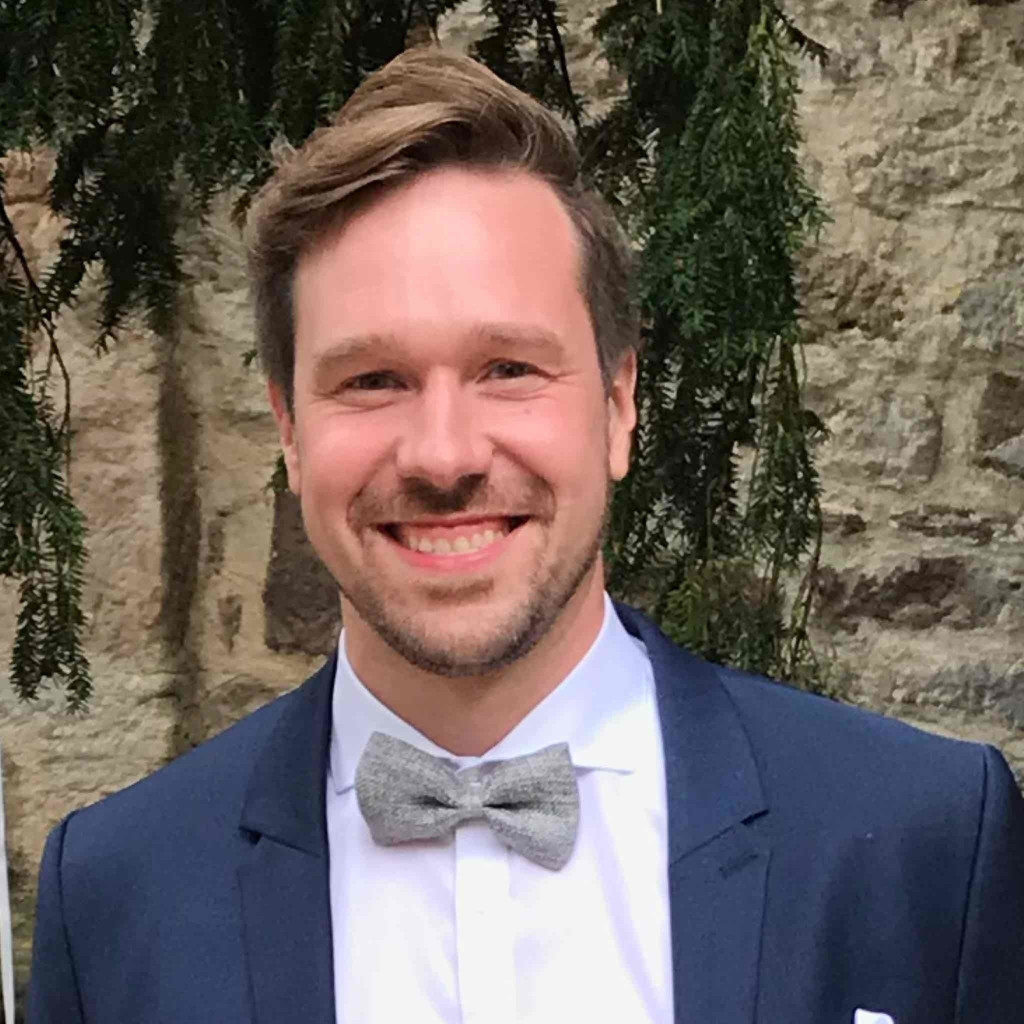 Andreas Wüst - Entwicklungsingenieur - Porsche Engineering Services ...