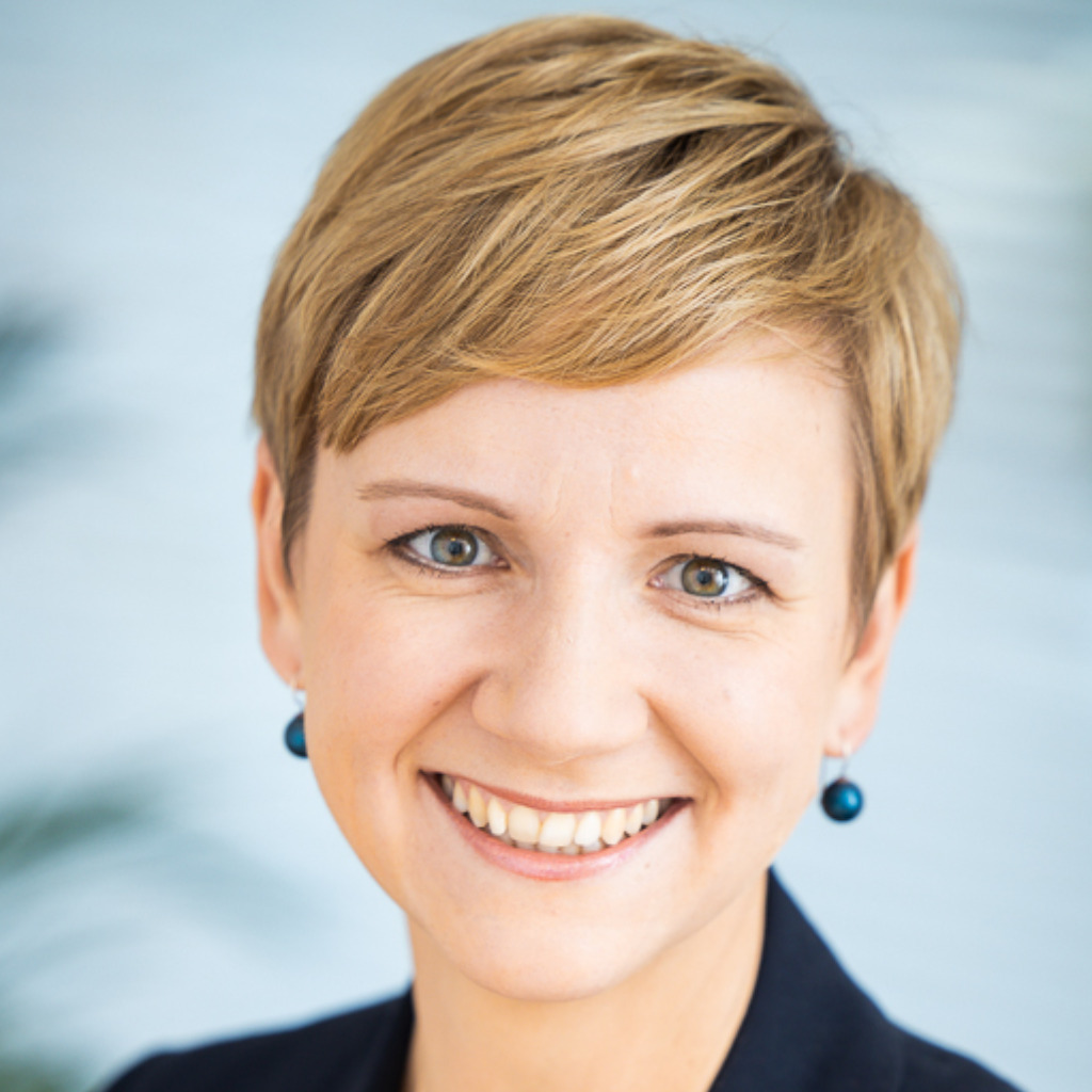 Julia Zimmermann - Oberärztin Fuss- & Sprunggelenkschirurgie ...