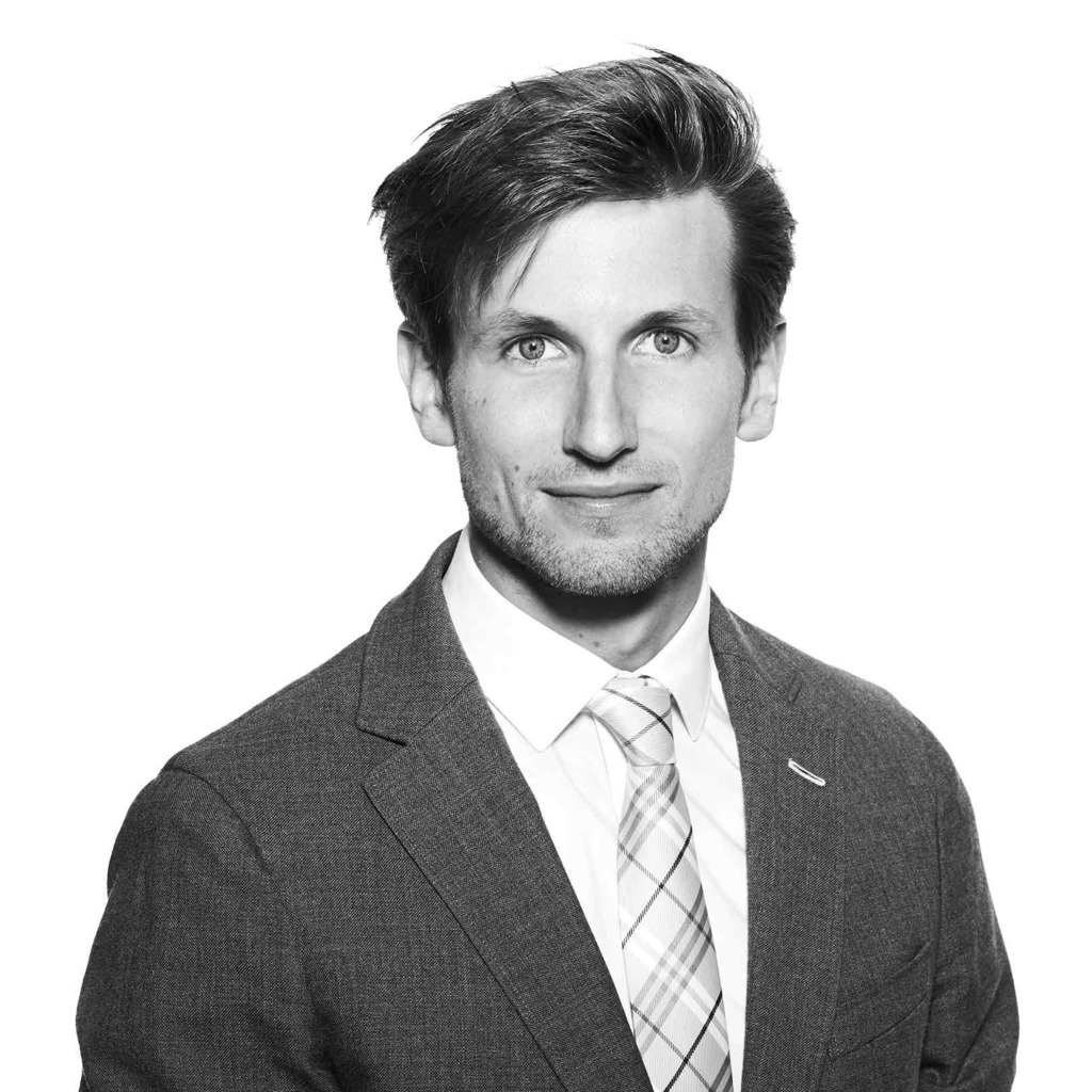 Florian Schweizer - Syndikusrechtsanwalt | Team Leader Contracts, Liability & Insurance - KTM | XING