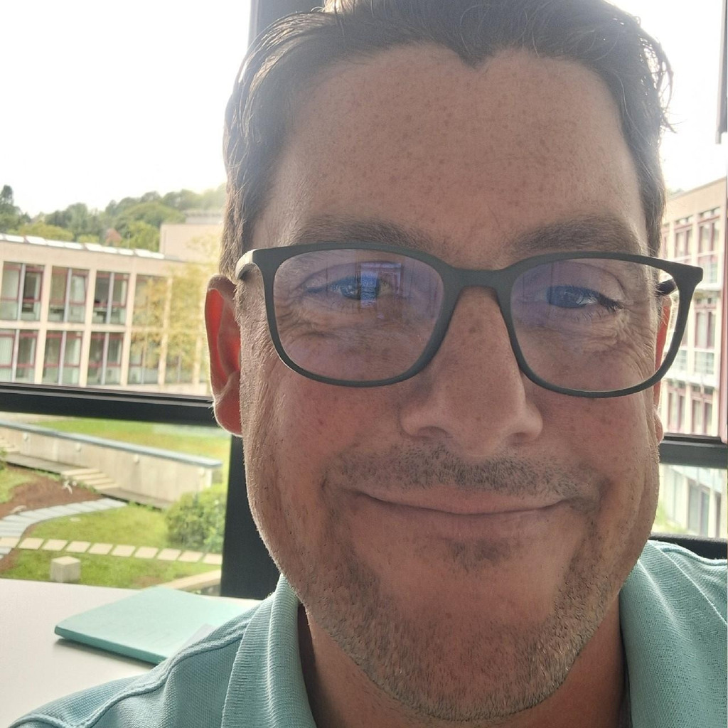 Daniel Messer - Senior Experte Portfoliomanagement - EWV Energie- und ...