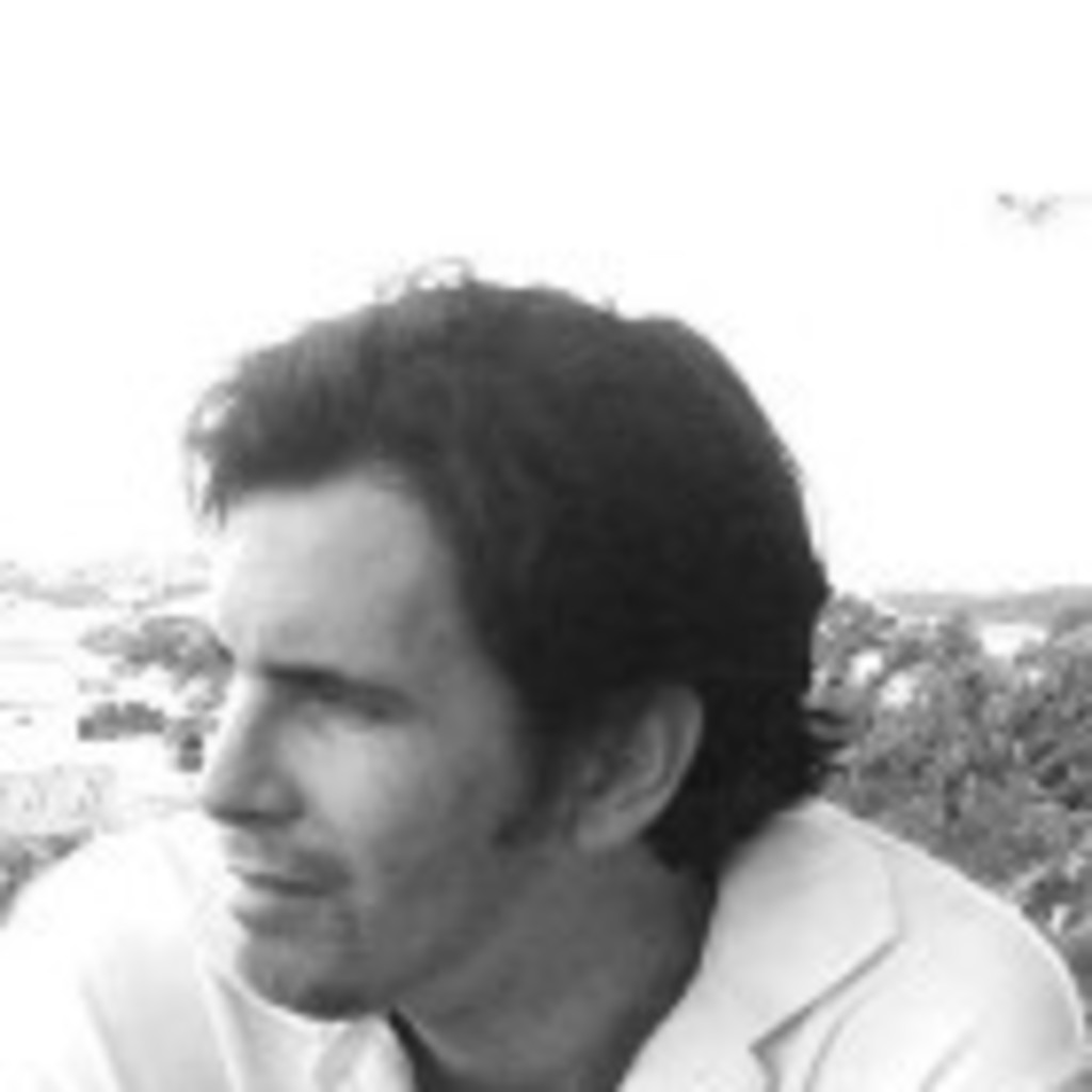 Adrian Morales - Editor - Refugios Magazine | XING