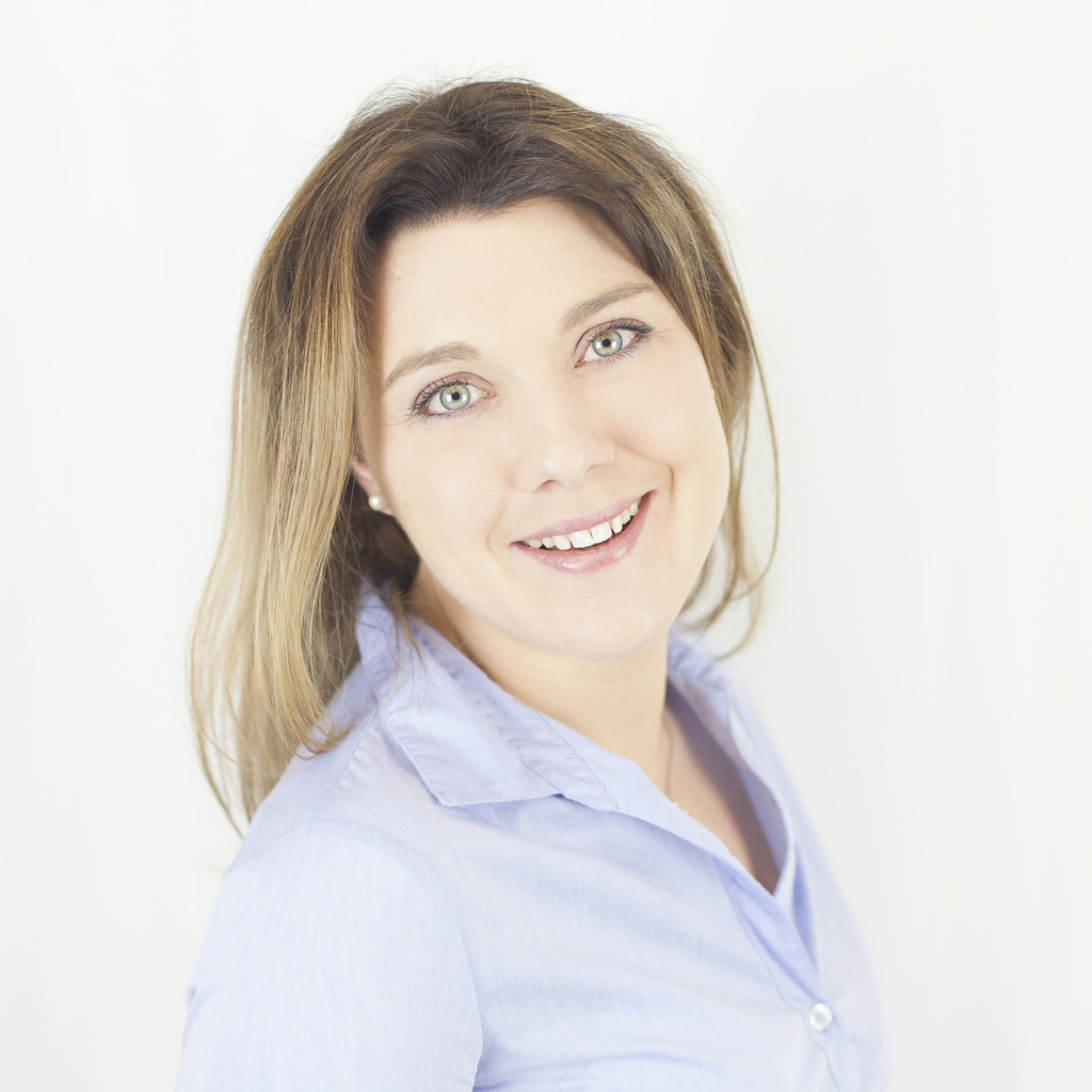 Jennifer Jacobi - Director Strategic Sales Europe - C.H. Robinson | XING