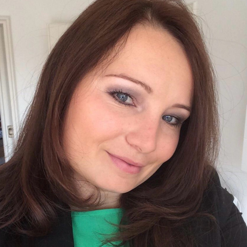 Elisabeth Schmer - Gasportfoliomanagerin / Vertragsmanagerin ...