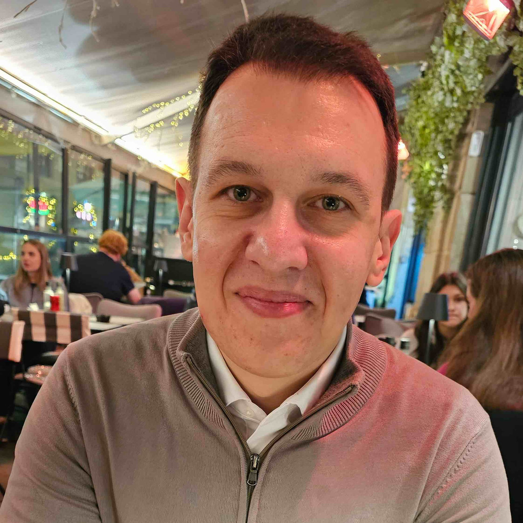 Edin Redzic - Arzt - Gesundheitszetrum Travnik | XING