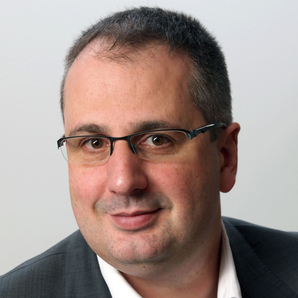 Stephan Vargas - Global Director Customer Engineering - HERE, a Nokia ...