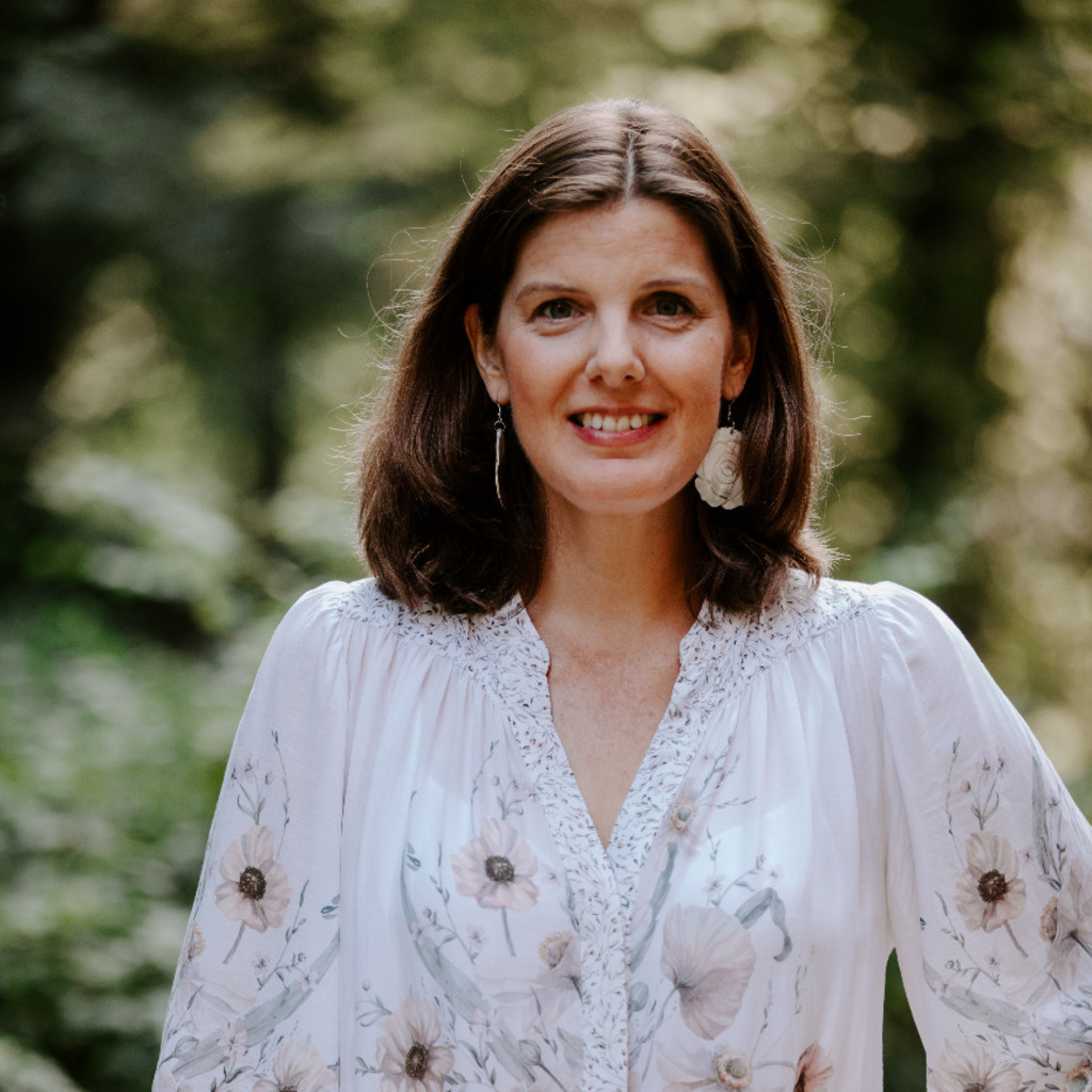Corinna Behrendt - Wellnesstrainerin - Mit Herz und Klang | XING