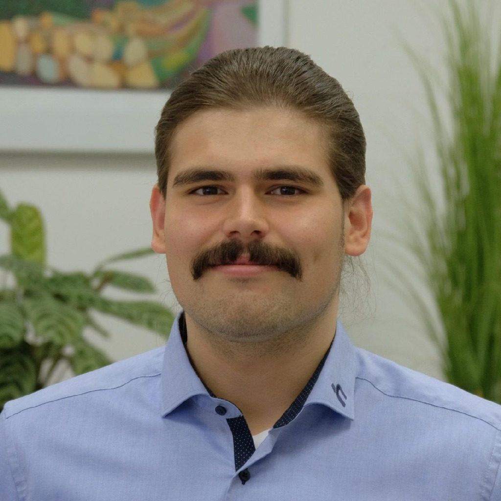 Jan Mayer - Fahrzeugplaner - Haberl Electronic GmbH & Co. KG | XING