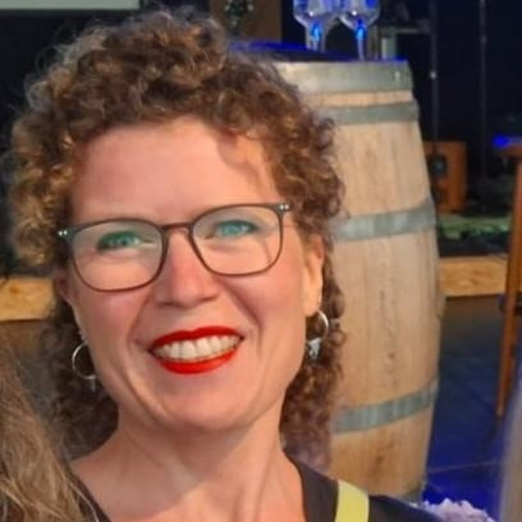 Sabine Rock - Bautechnikerin - Marx Immobilien GmbH | XING