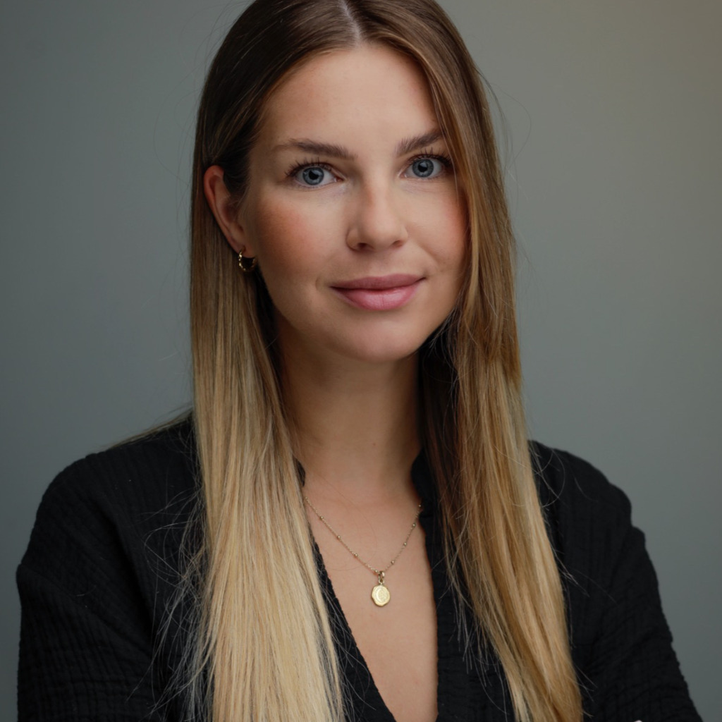 Paula Hoch - Recruiterin - Engel & Völkers Commercial Hamburg | XING